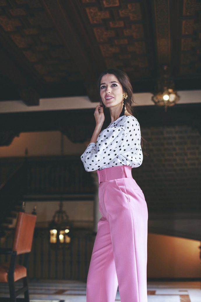 Look de invitada: bautizo o comunión con lunares | Invitada Perfecta