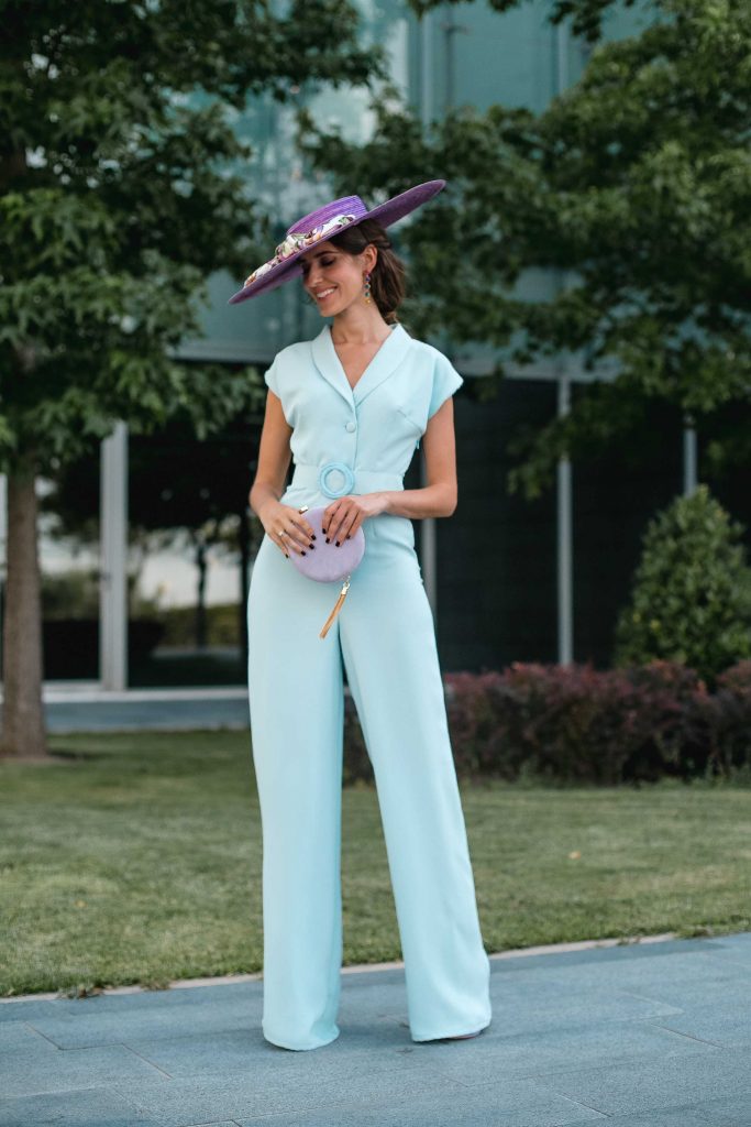 Look invitada: mono de cuello smoking | Invitada Perfecta