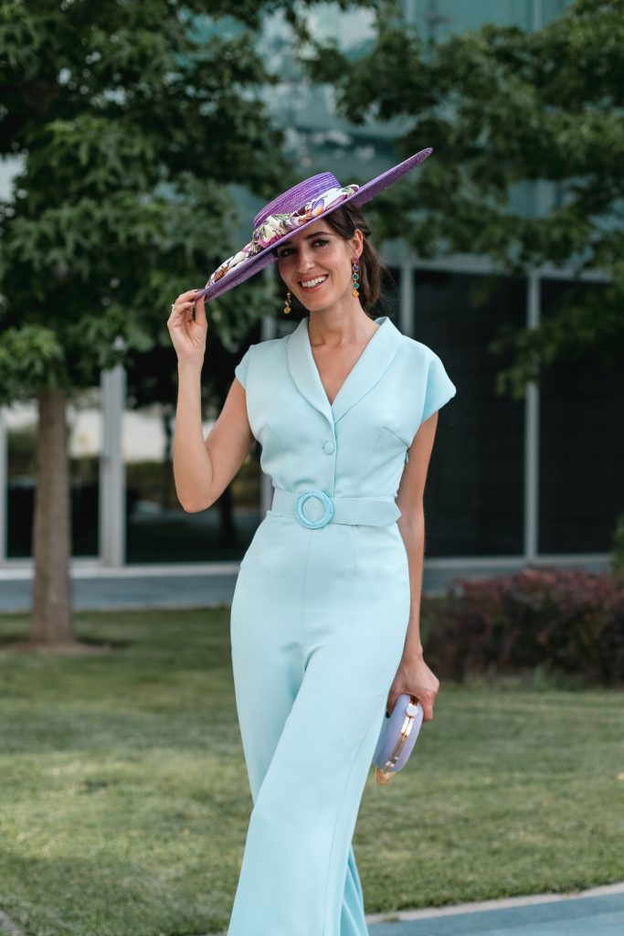 Look invitada: mono de cuello smoking | Invitada Perfecta