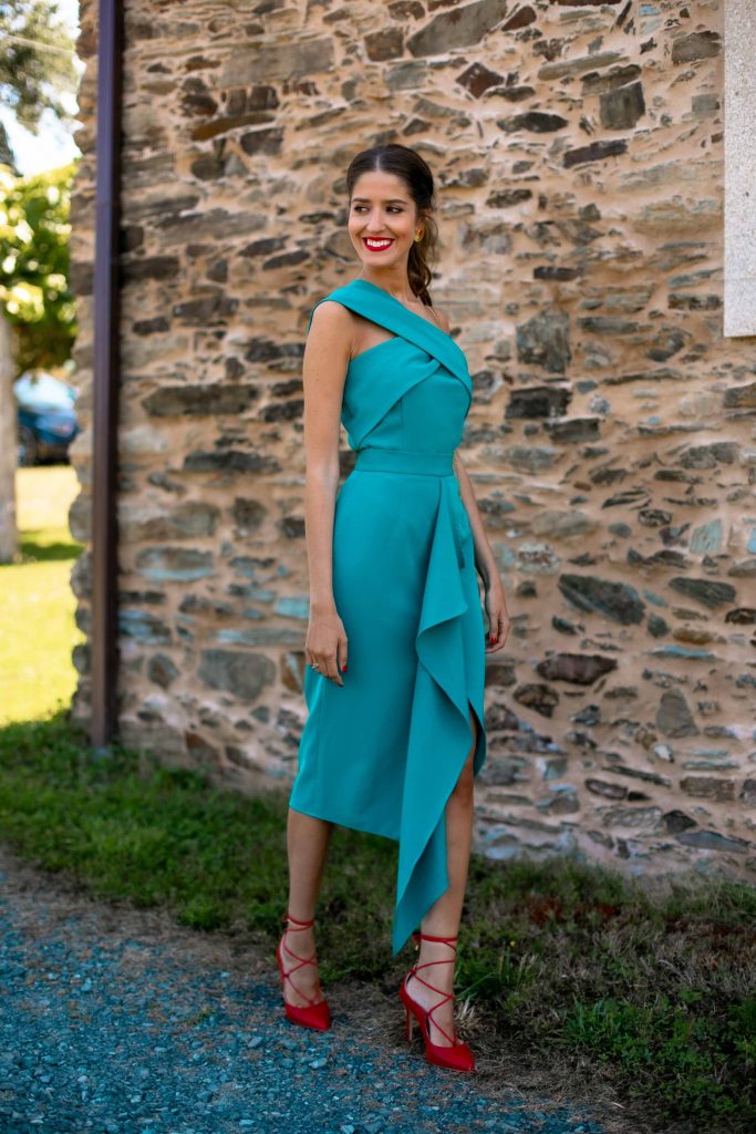 Look para bodas de plata, oro o Rubí | Invitada Perfecta