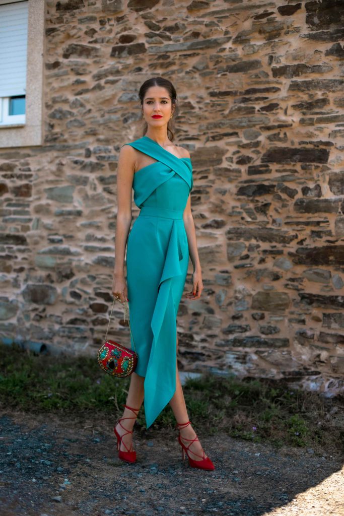 Look para bodas de plata, oro o Rubí | Invitada Perfecta